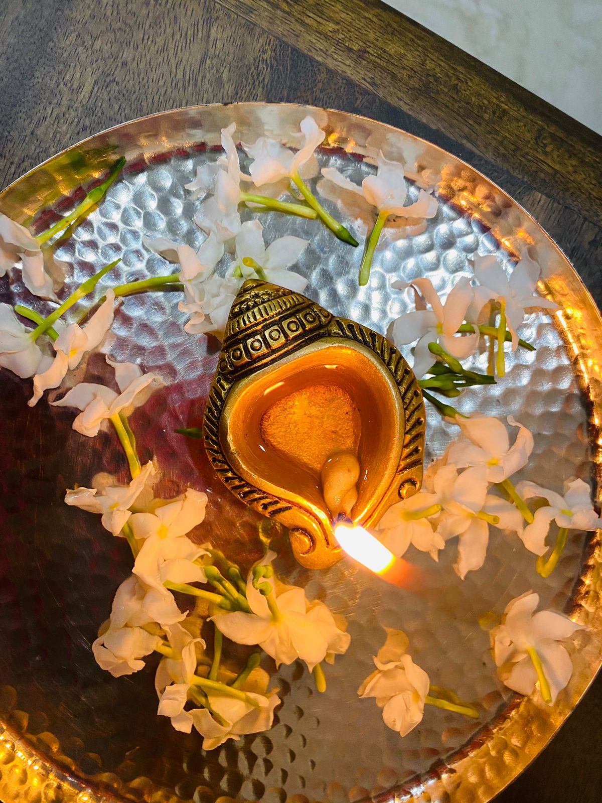 Shankh Brass Diya Gift Box (Set of 4) – Local Nation