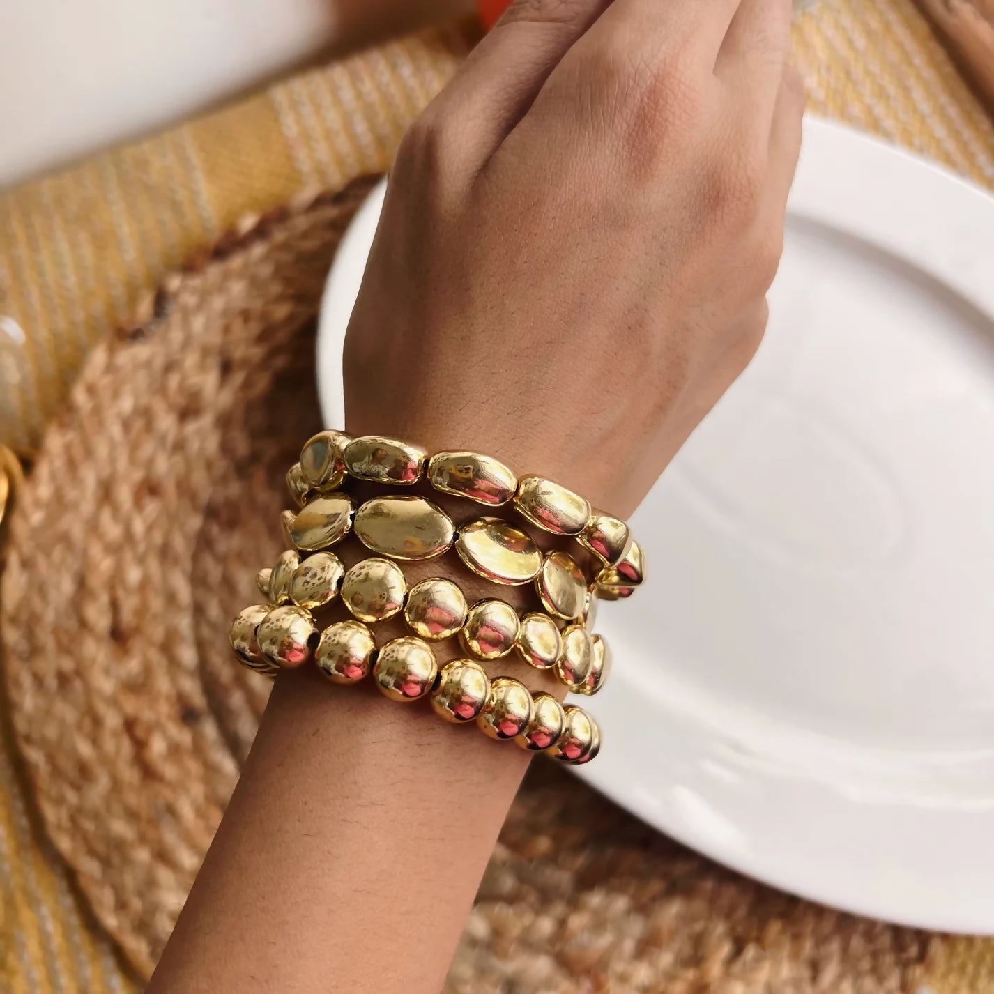 Elizabeth Stack of 4 Gold – Local Nation